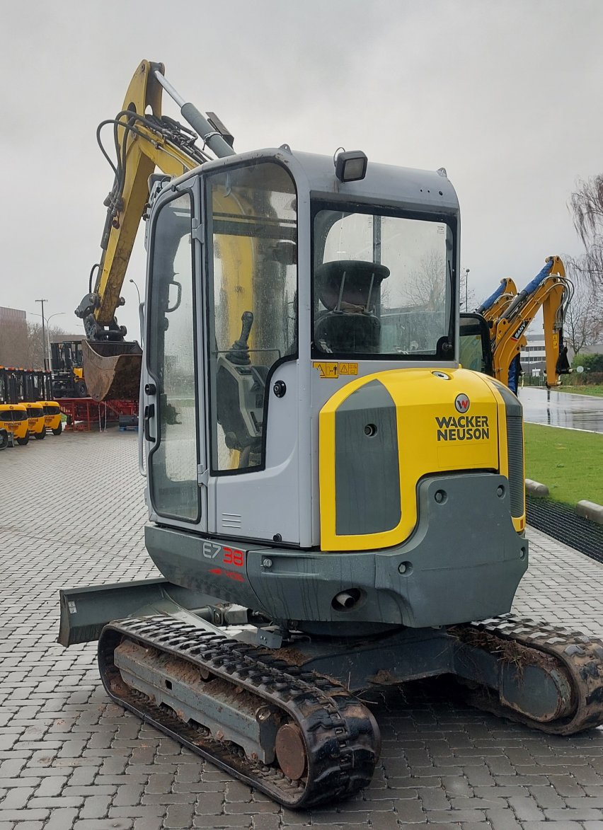 Te koop: tweedehands Graafmachine SY265C (03028) - TWEEDEHANDS ...